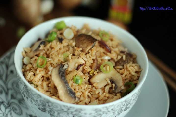 Mushroom fried rice (Indo-chinese) | Chitra's Healthy Kitchen